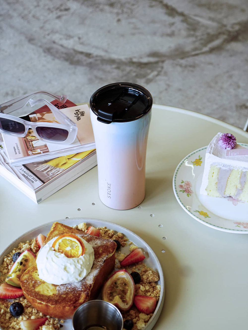 STTOKE - The World's First ShatterProof Ceramic Reusable Cup